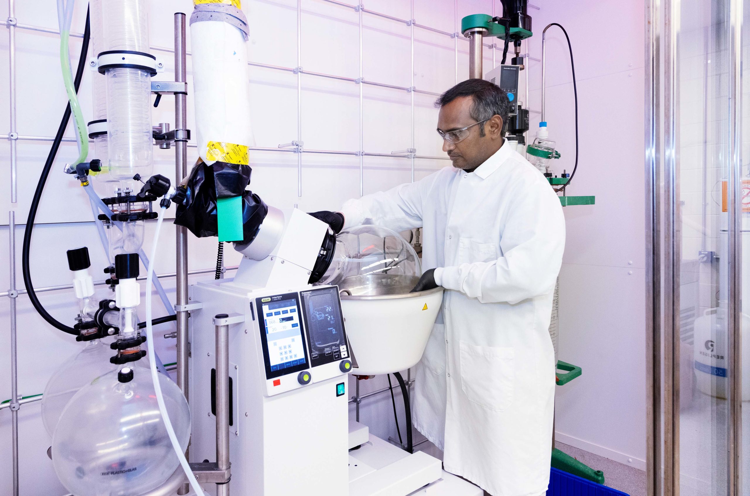 Process Development of ADCs and Bioconjugates | Abzena